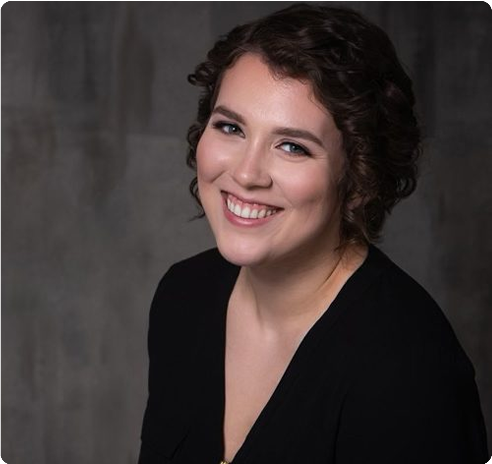 Headshot Portland - Professional Photography Studio